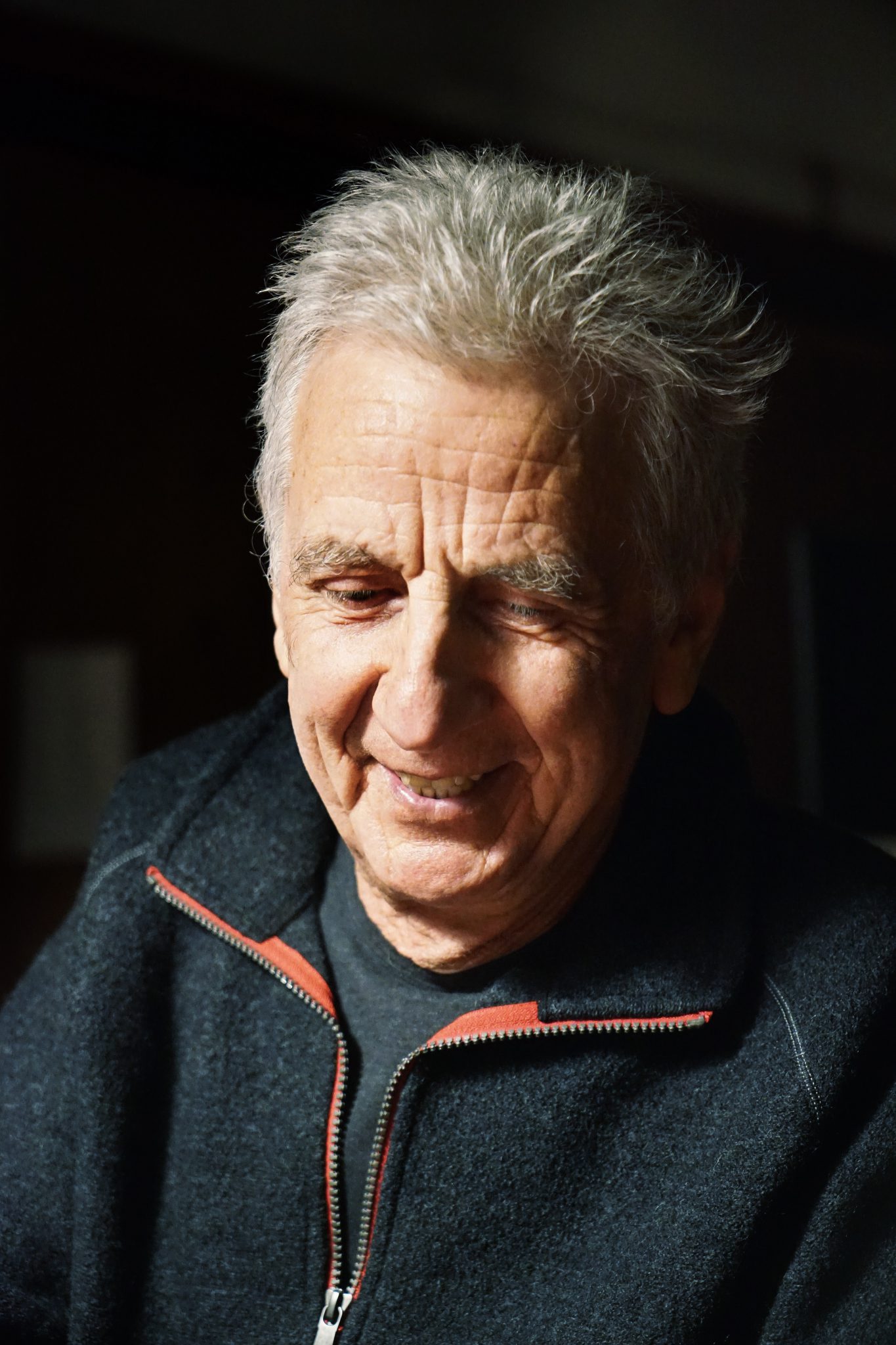 TEIL 1 - The Red House Grönland - Interview mit Robert Peroni » 66° N O ...